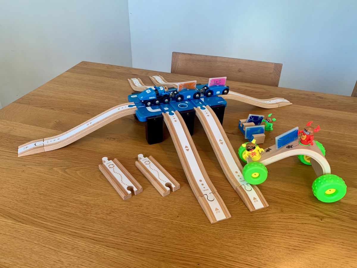 BRIO 33281 Email Central Set