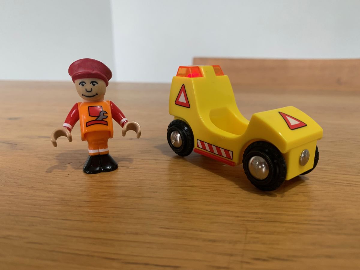 BRIO 33543 Light & Sound Service Car